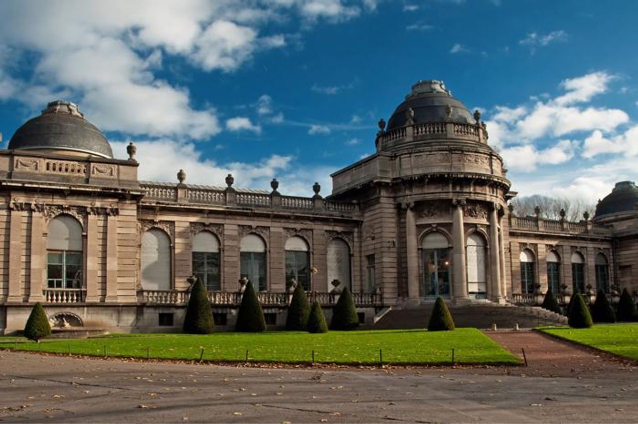 Self-guided tour of Liege | SmartGuide