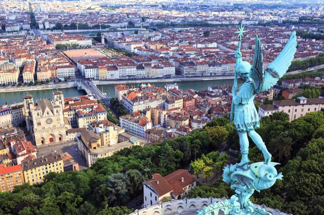 Self-guided tour of Lyon | SmartGuide
