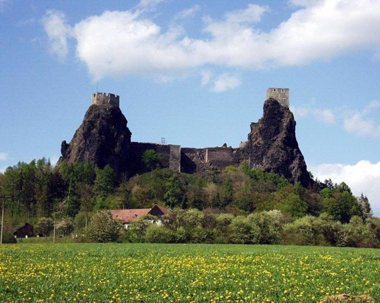 Self-guided tour of Trosky-Castle | SmartGuide