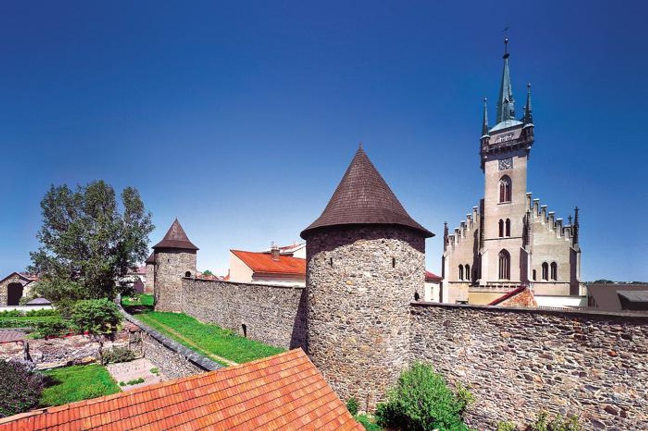 Self-guided tour of Policka | SmartGuide