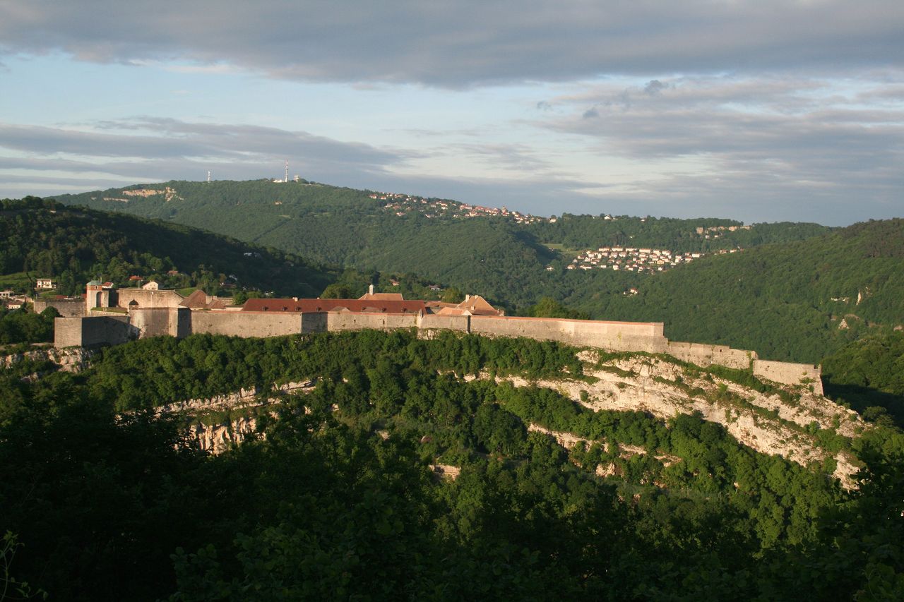 Self-guided tour of Besancon | SmartGuide