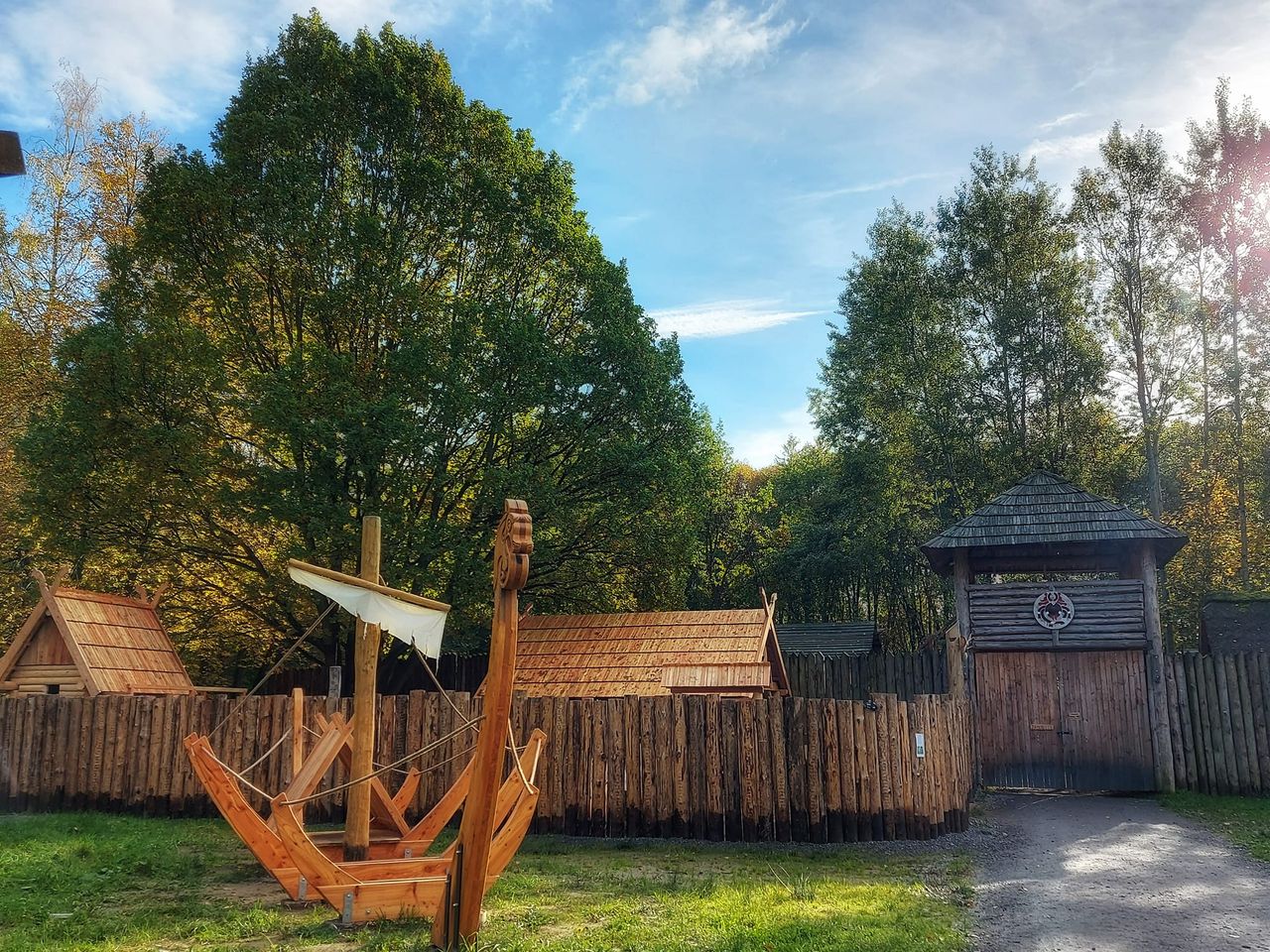 Self-guided tour of Raciborz-Medieval-Castle | SmartGuide