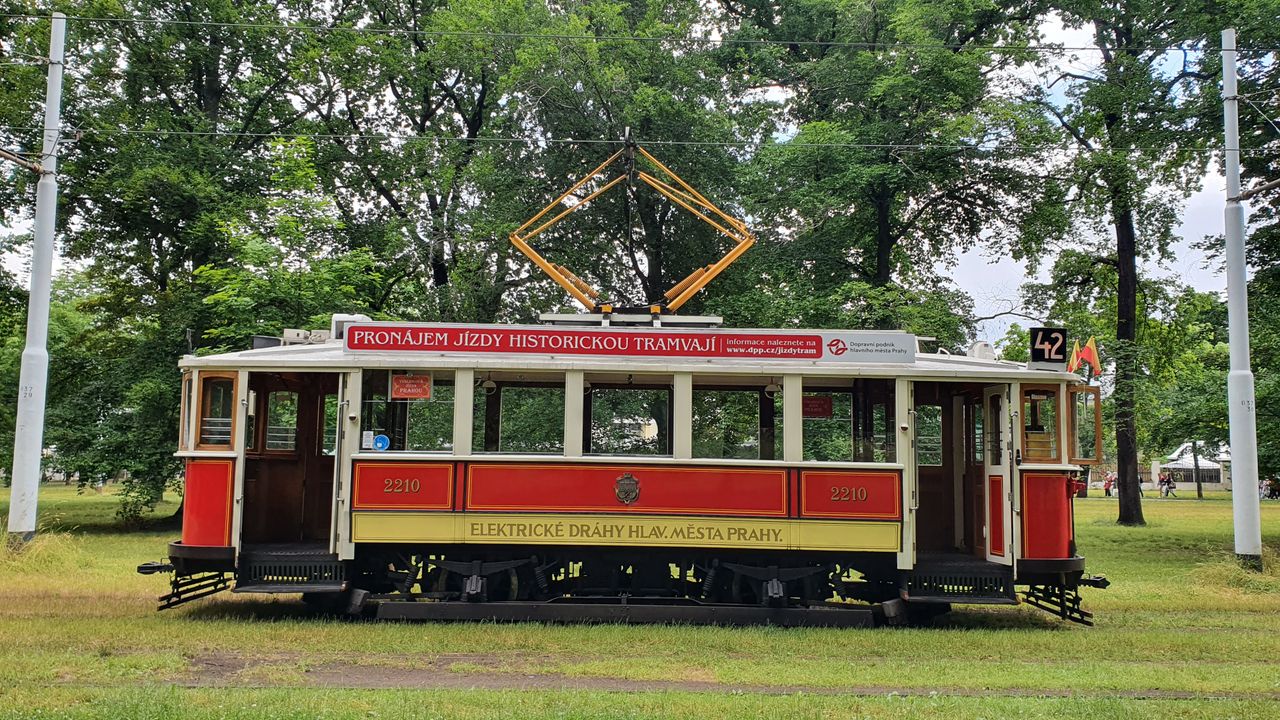 Self-guided tour of Prague-Public-Transit-Company | SmartGuide