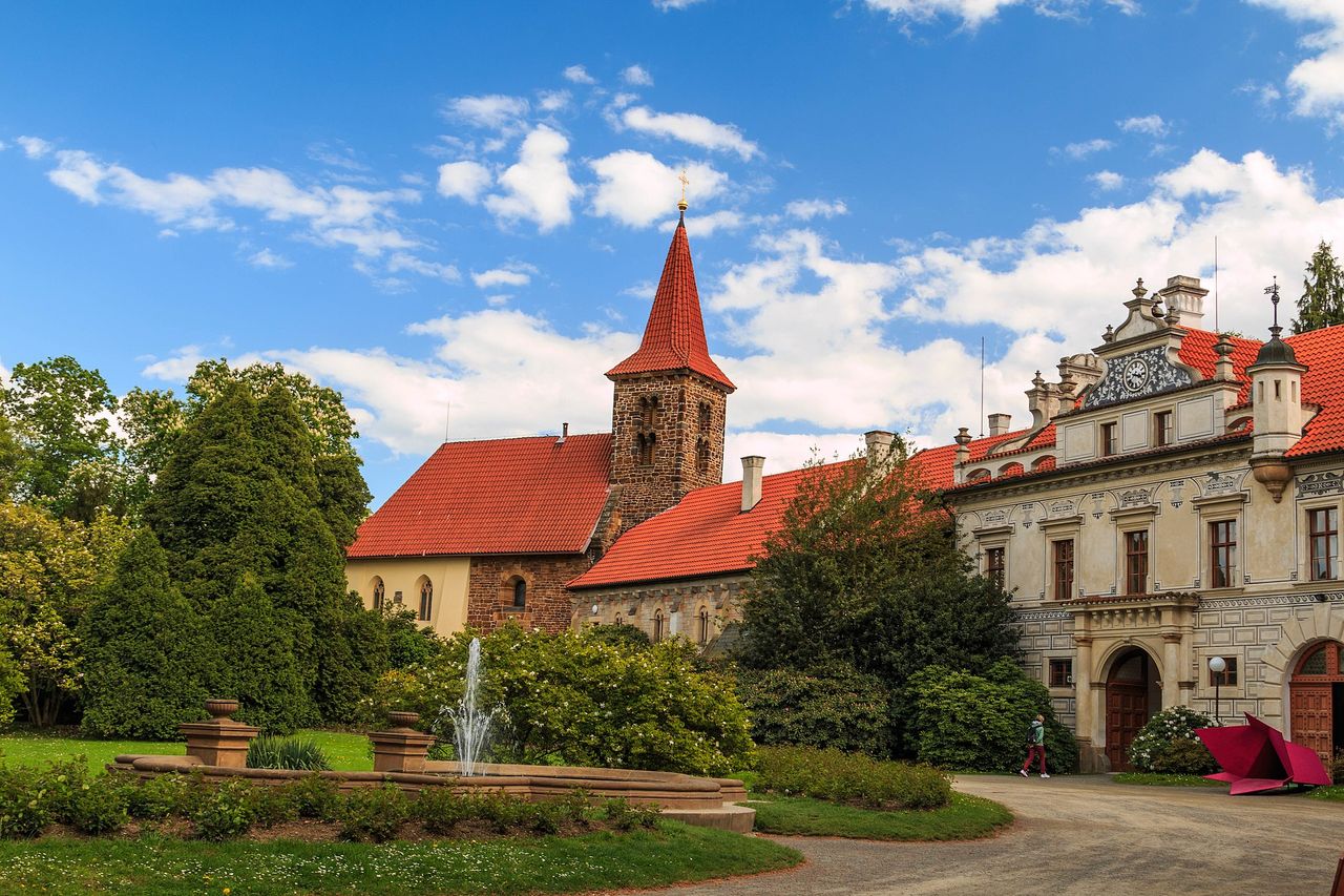 Self-guided tour of Pruhonice | SmartGuide