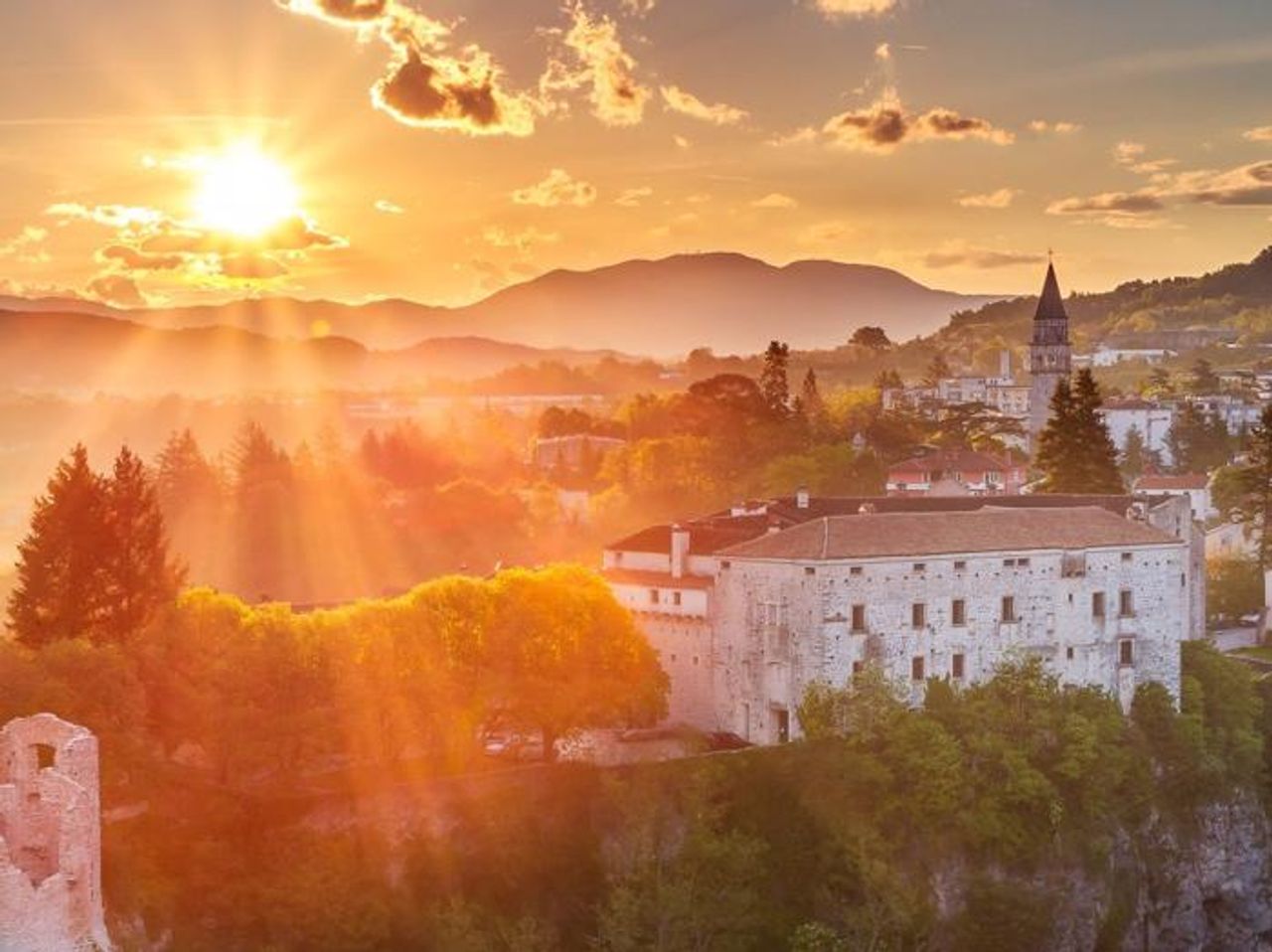 Self-guided tour of Pazin | SmartGuide