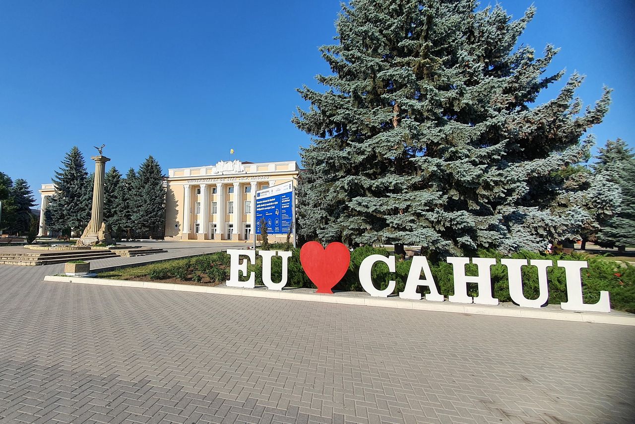 Self-guided tour of Cahul | SmartGuide