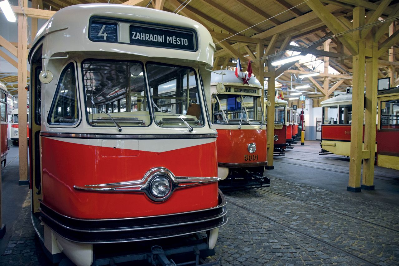 Self-guided tour of Museum-of-Public-Transport | SmartGuide