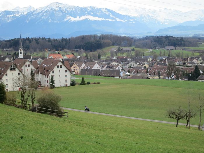 Self-guided tour of Mettmenstetten | SmartGuide