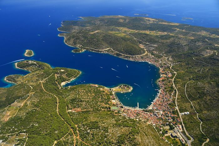 Self-guided tour of Vis | SmartGuide